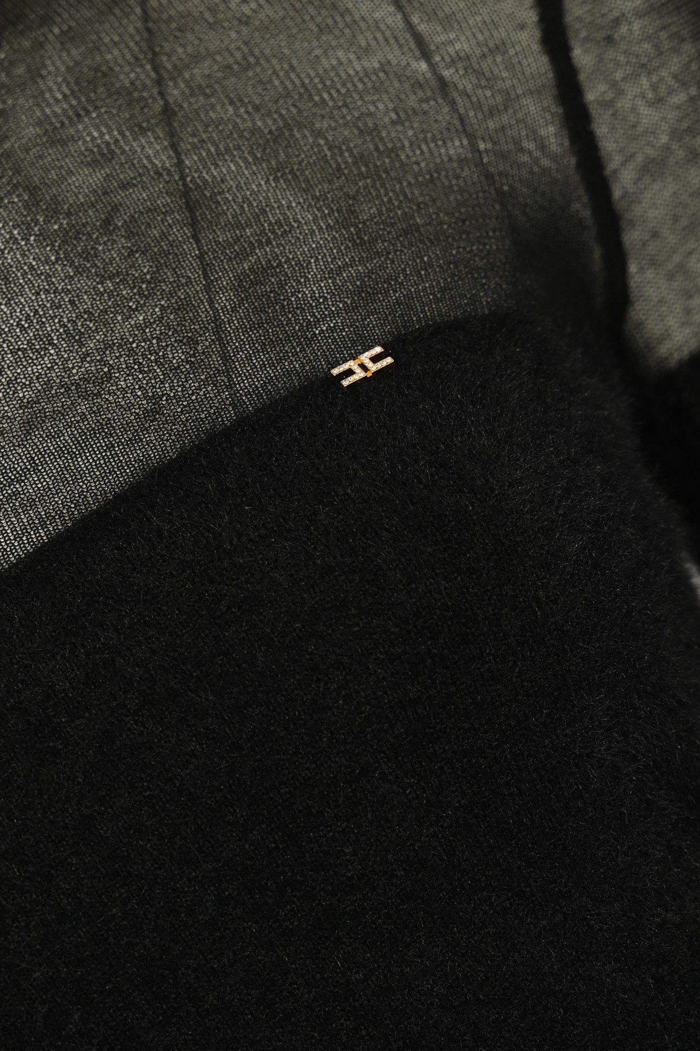 Dolcevita in maglia con logo gioiello Elisabetta Franchi MK54T57E2 110 ...